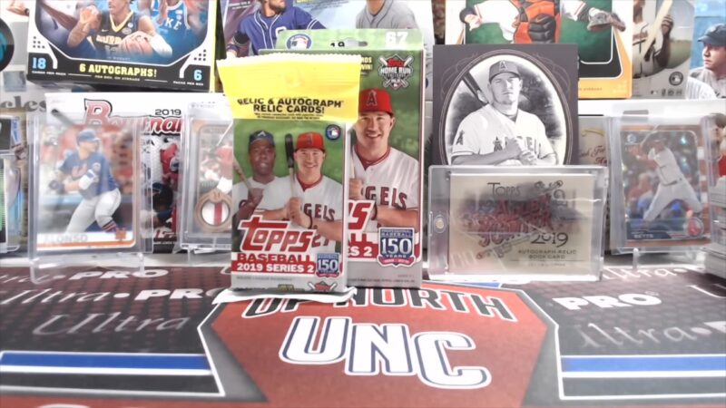 How to Tell if a Baseball Card Is a Reprint - Spotting Fakes