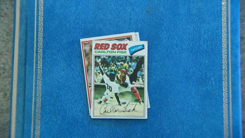 How to Tell if a Baseball Card Is a Reprint - Spotting Fakes